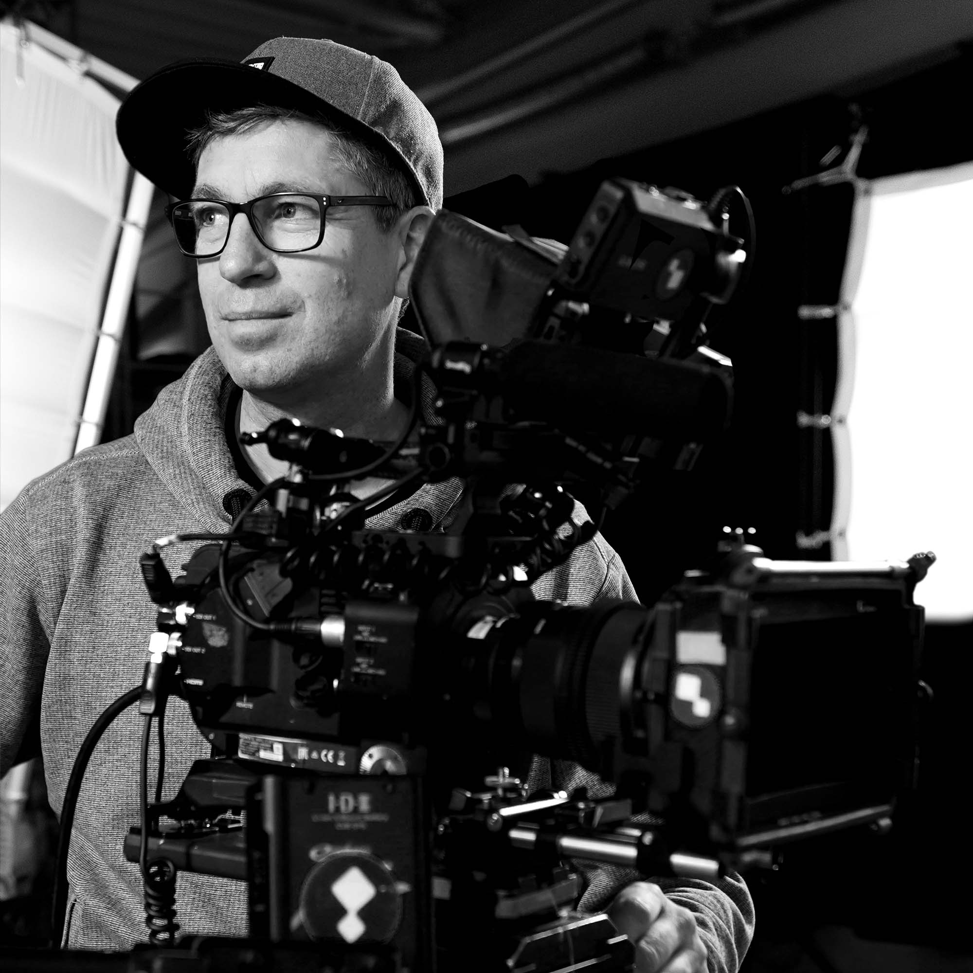 about - Thomas Vollmar